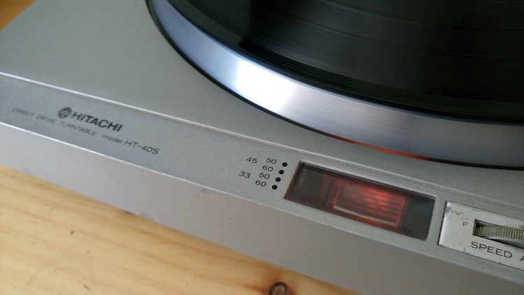 Hitachi HT-40S - Le forum Audiovintage