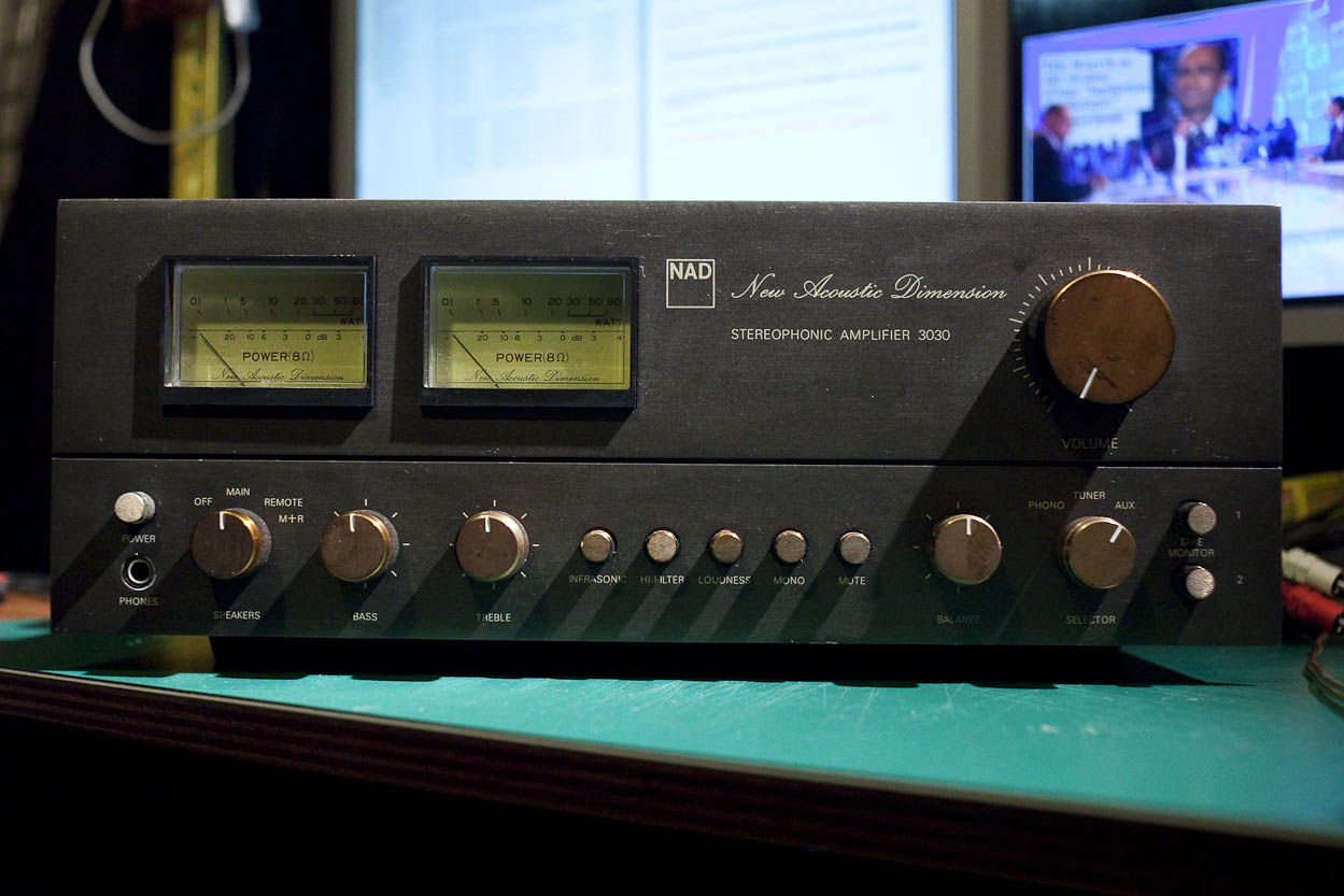 NAD 3030 - Le forum Audiovintage