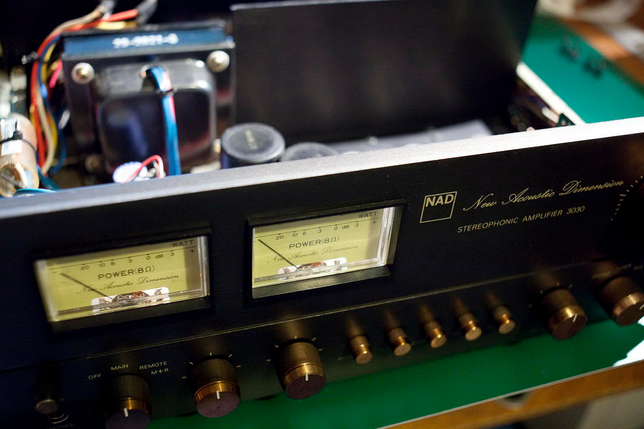 NAD 3030 - Le forum Audiovintage
