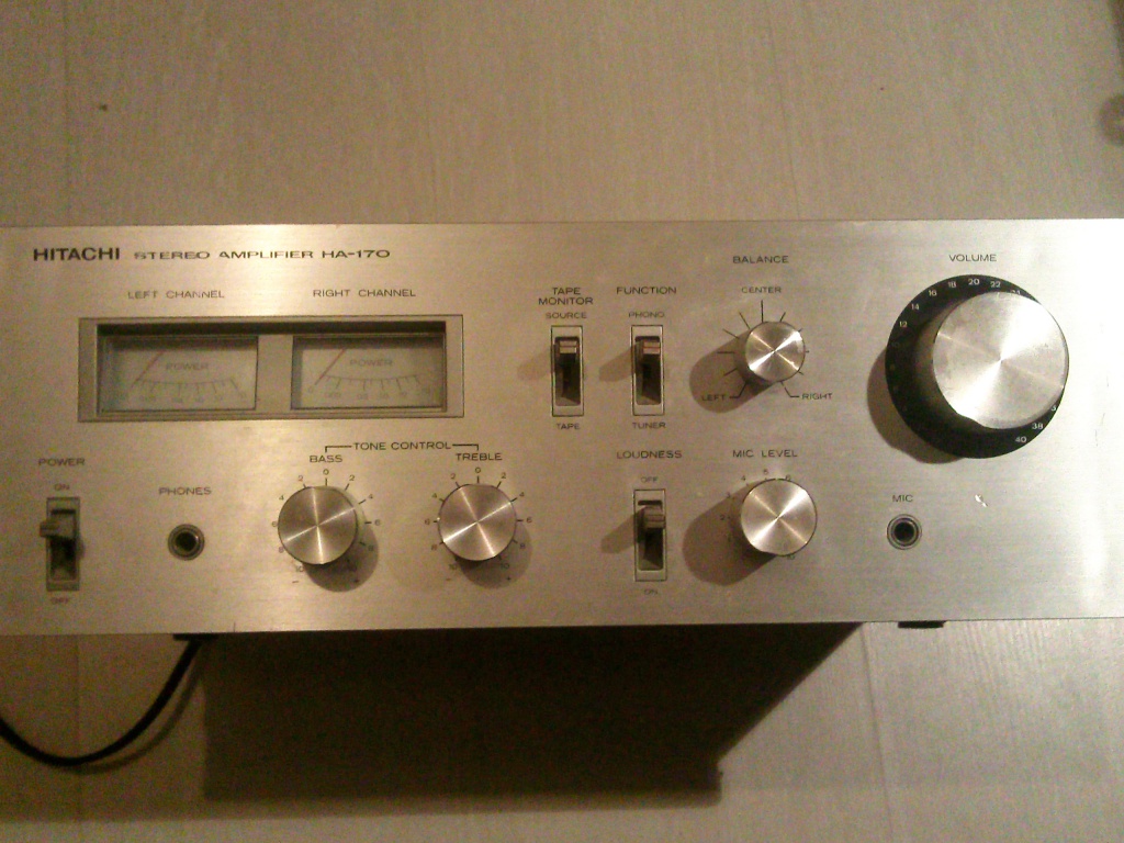 Hitachi HA-170 - Le forum Audiovintage